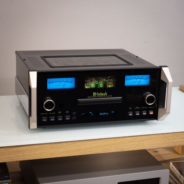 McIntosh MCD12000 – Hi-End Reference SACD/CD DAC Player