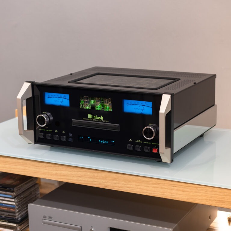 McIntosh MCD12000 – Lettore SACD/CD DAC Hi-End Reference