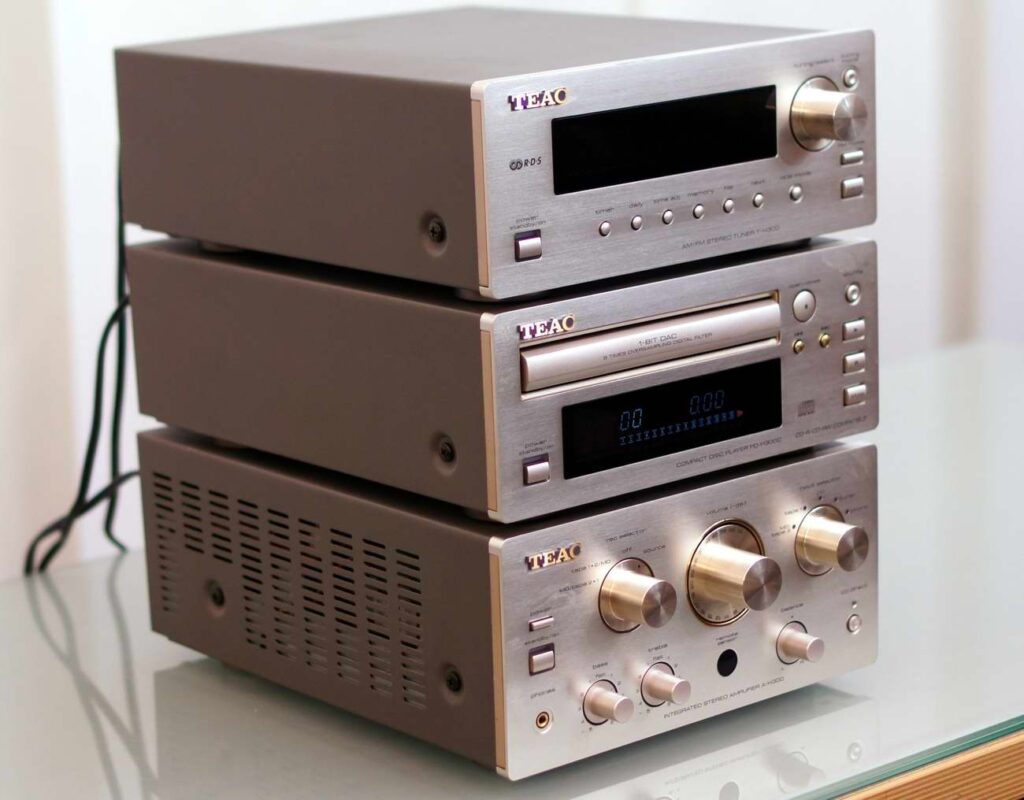 Teac 300 - Audio construction | Hi-Fi Online Sales: Amplifiers ...