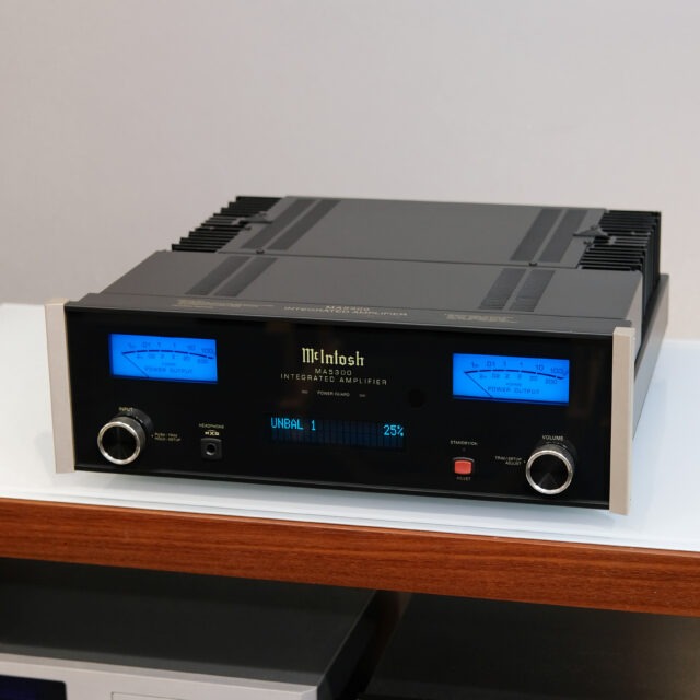 McIntosh MA5300 – Amplificatore Hi-Fi DSD Roon Premium