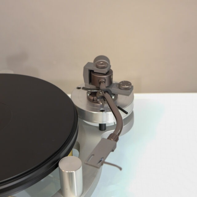 Michell Gyro SE + Jelco - Audiocostruzioni | Vendita Online Hi-Fi ...