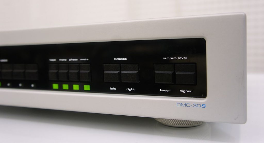 Spectral DMC 30 S - Audio construction | Hi-Fi Online Sales: Amplifiers ...