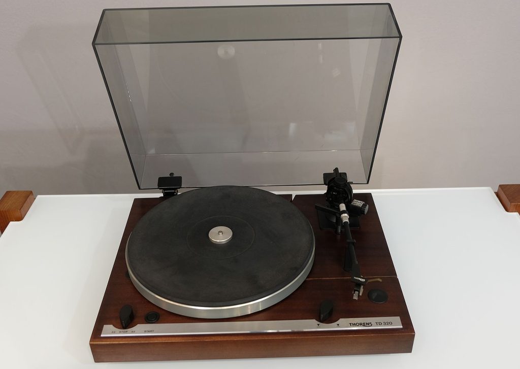 Thorens TD 320 - Audio construction | Hi-Fi Online Sales: Amplifiers ...
