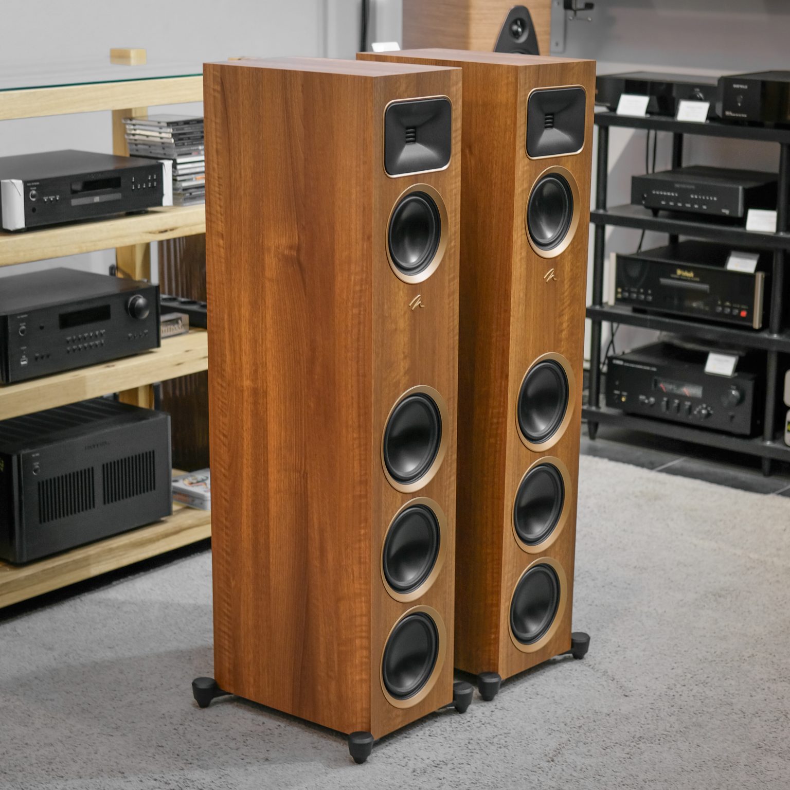 Martin Logan Foundation F2 - Audiocostruzioni | Vendita Online Hi-Fi ...