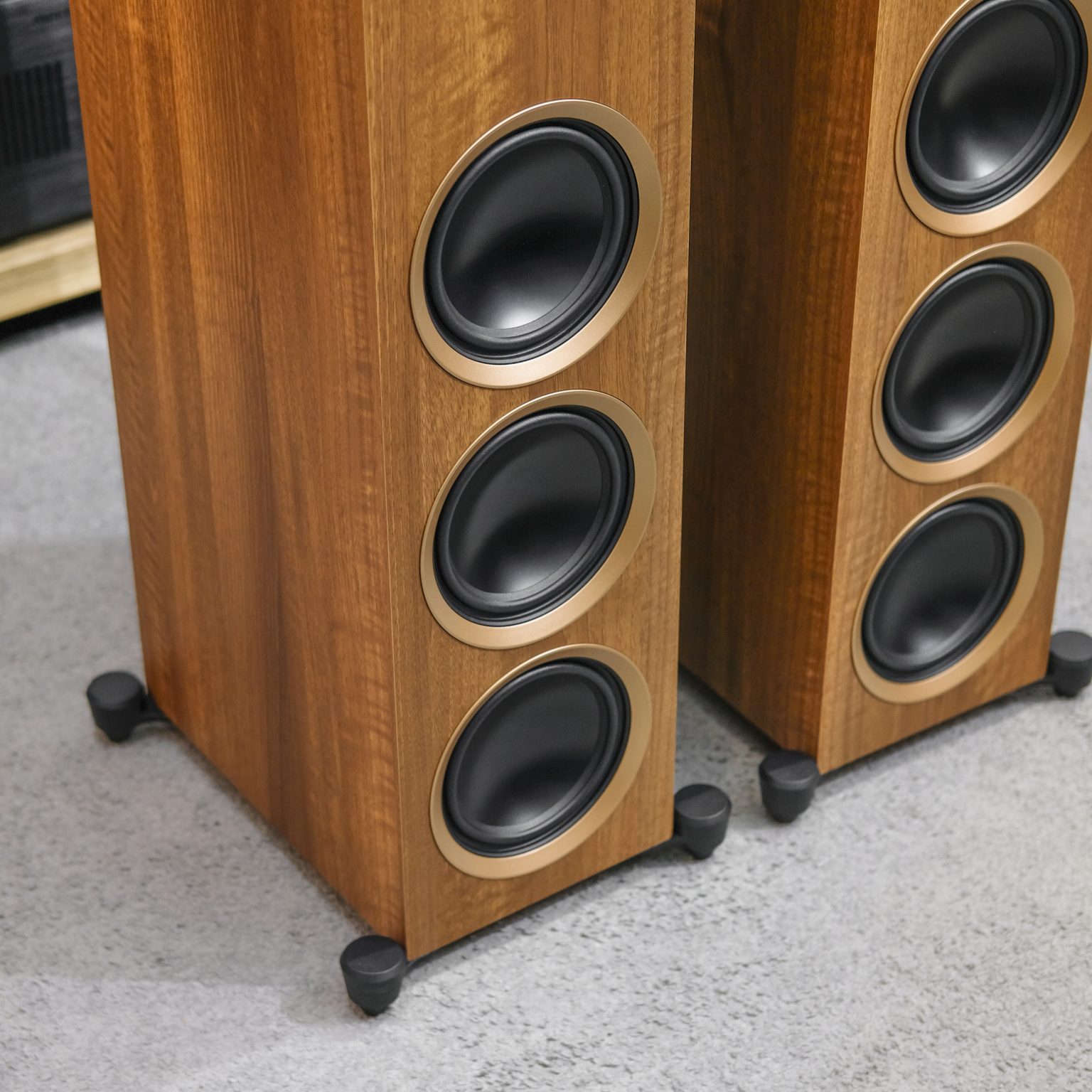 Martin Logan Foundation F2 - Audiocostruzioni | Vendita Online Hi-Fi ...