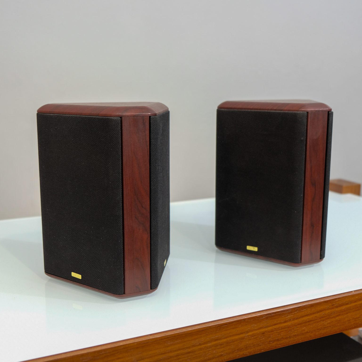 Jamo Surround 200 - Audio Constructions | Online Hi-Fi Sales ...