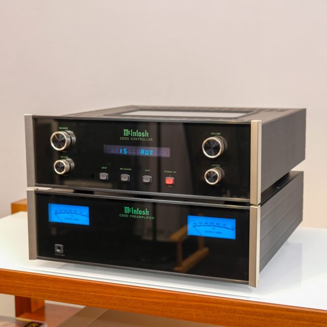 McIntosh C500 - Audio construction | Hi-Fi Online Sales: Amplifiers ...