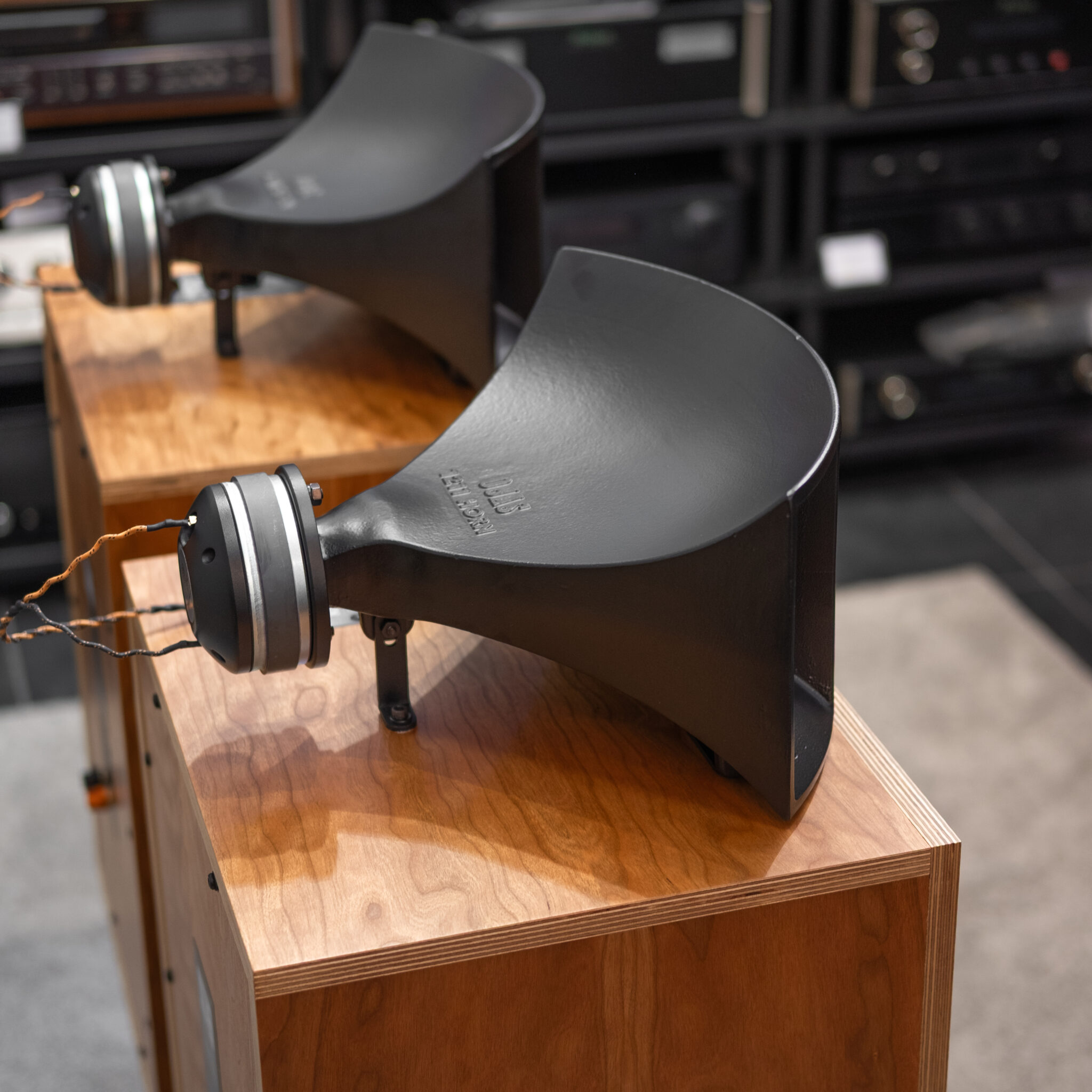 Klipsch + Ojas kO-R1 - Audiocostruzioni | Vendita Online Hi-Fi ...