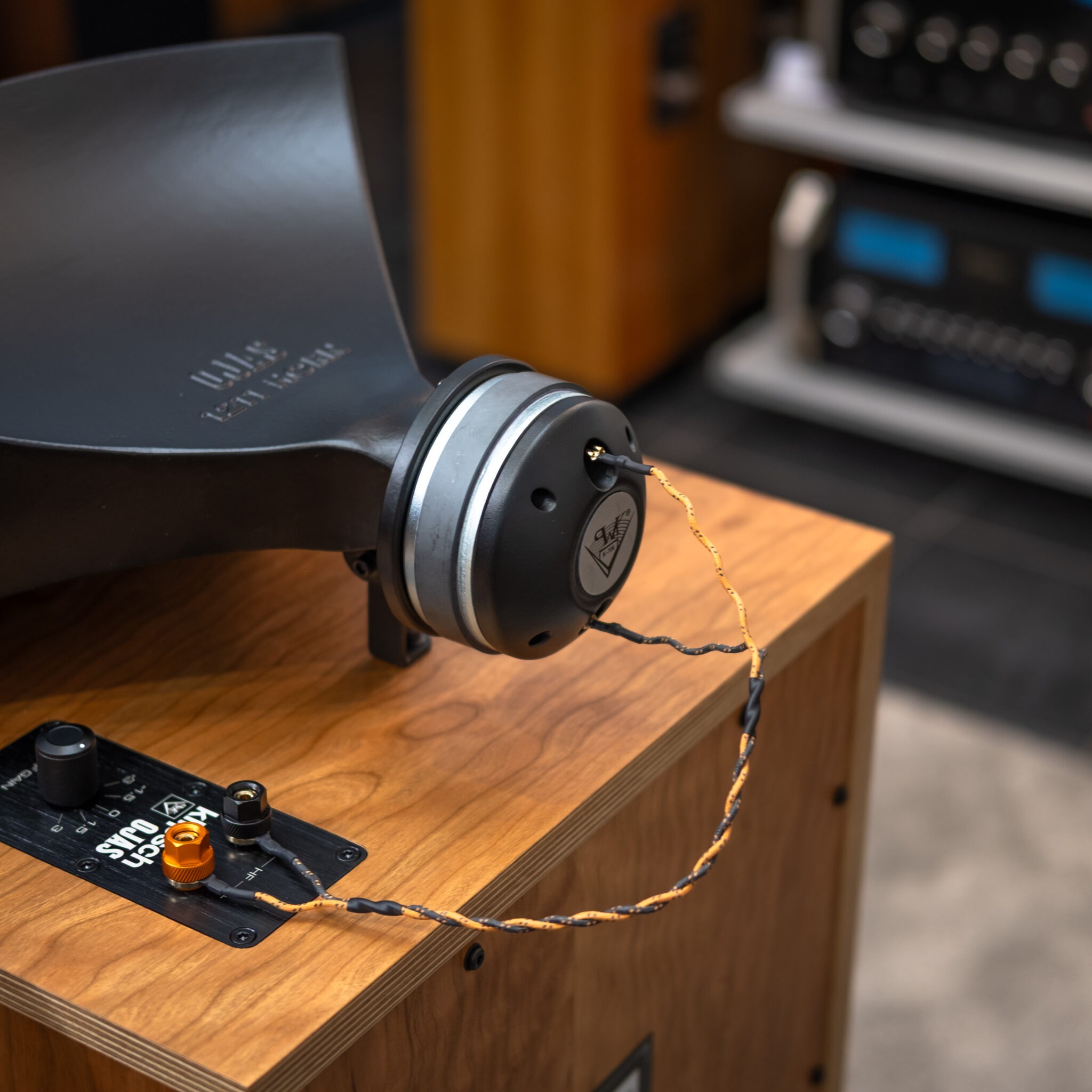 Klipsch + Ojas kO-R1 - Audiocostruzioni | Vendita Online Hi-Fi ...