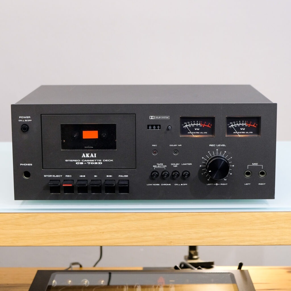 Akai CS-702D Used