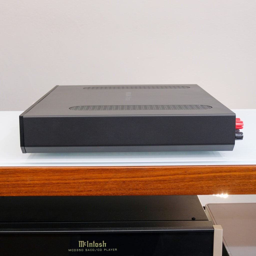 Roksan Attessa Streaming Amplifier Usato