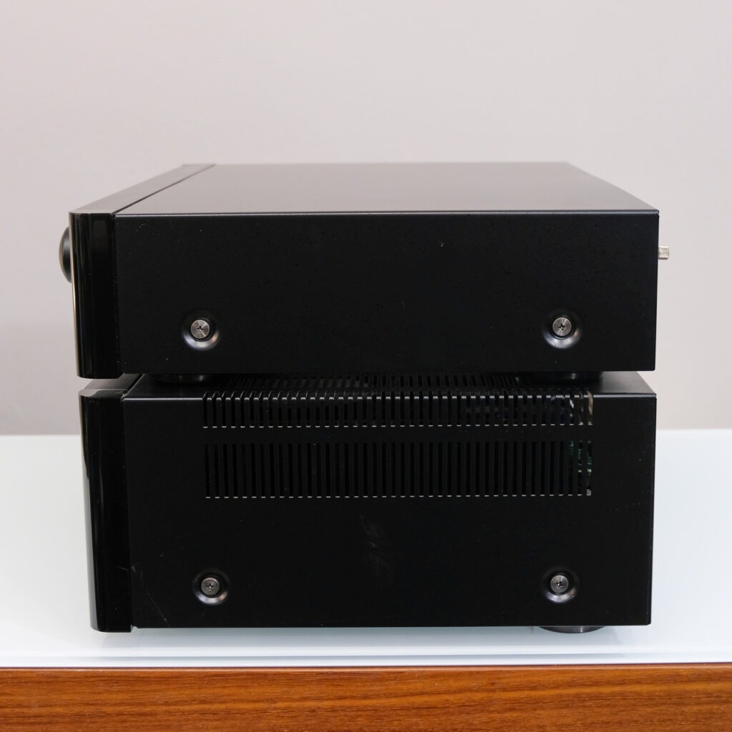 Rotel RC-1570 + RB-1552 MKII Used